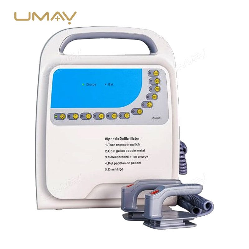 Cardiac Defibrillator with Biphasic Technology and Energy Step from 0 ...